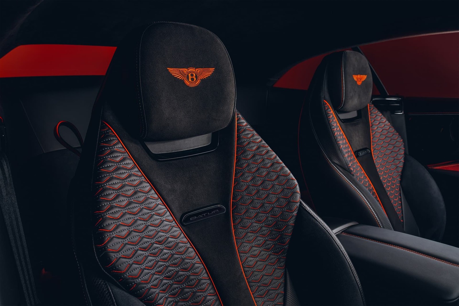 بنتلي تكشف عن Bentley Mulliner Batur كأقوى سيارة في تاريخ الشركة